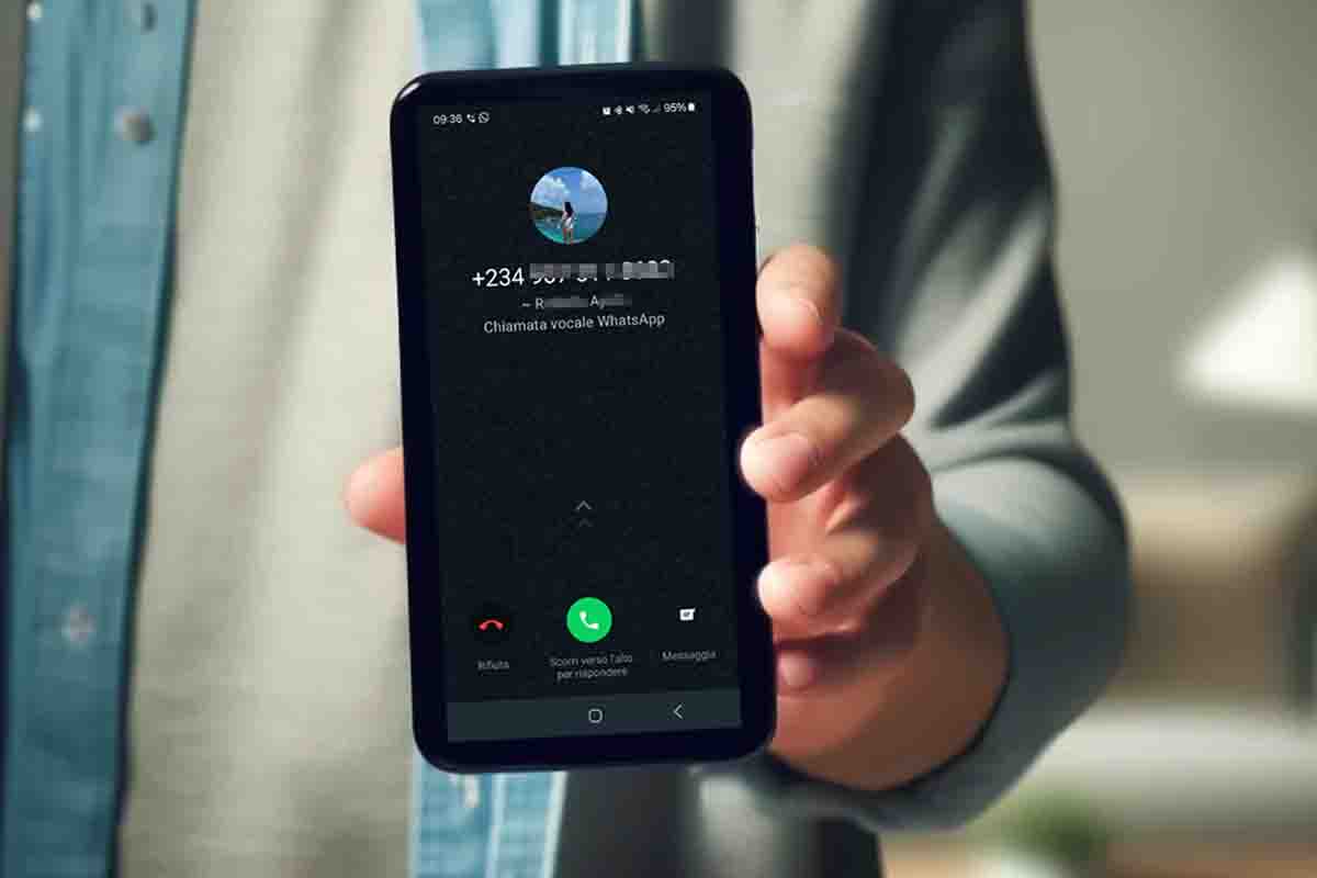 Chiamate dal prefisso 234 su WhatsApp: torna la pericolosissima truffa ...